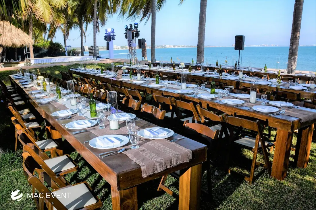 Rustic Long Table for Weddings & Events in San Miguel de Allende
